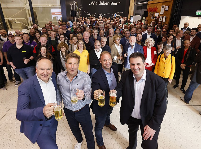 „100 für 100!“ – die Bierspende von Glaab und EVO | EVO AG